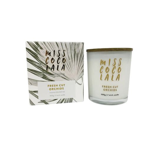 Miss Coco Lala 100gm Candle Fresh Cut Orchids – Cream Design